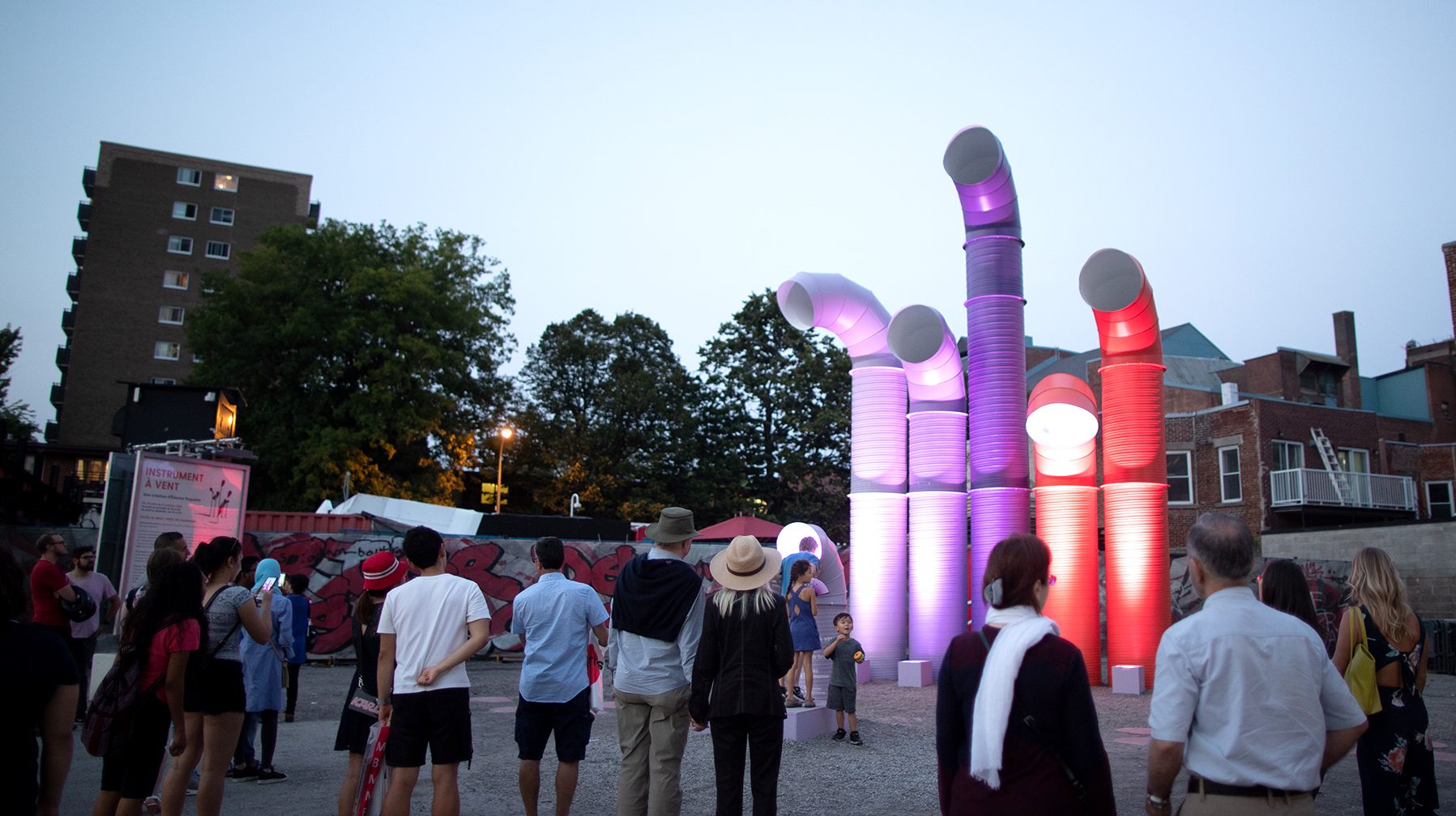 Les sons de la ville deviennent harmonie avec l’installation ...
