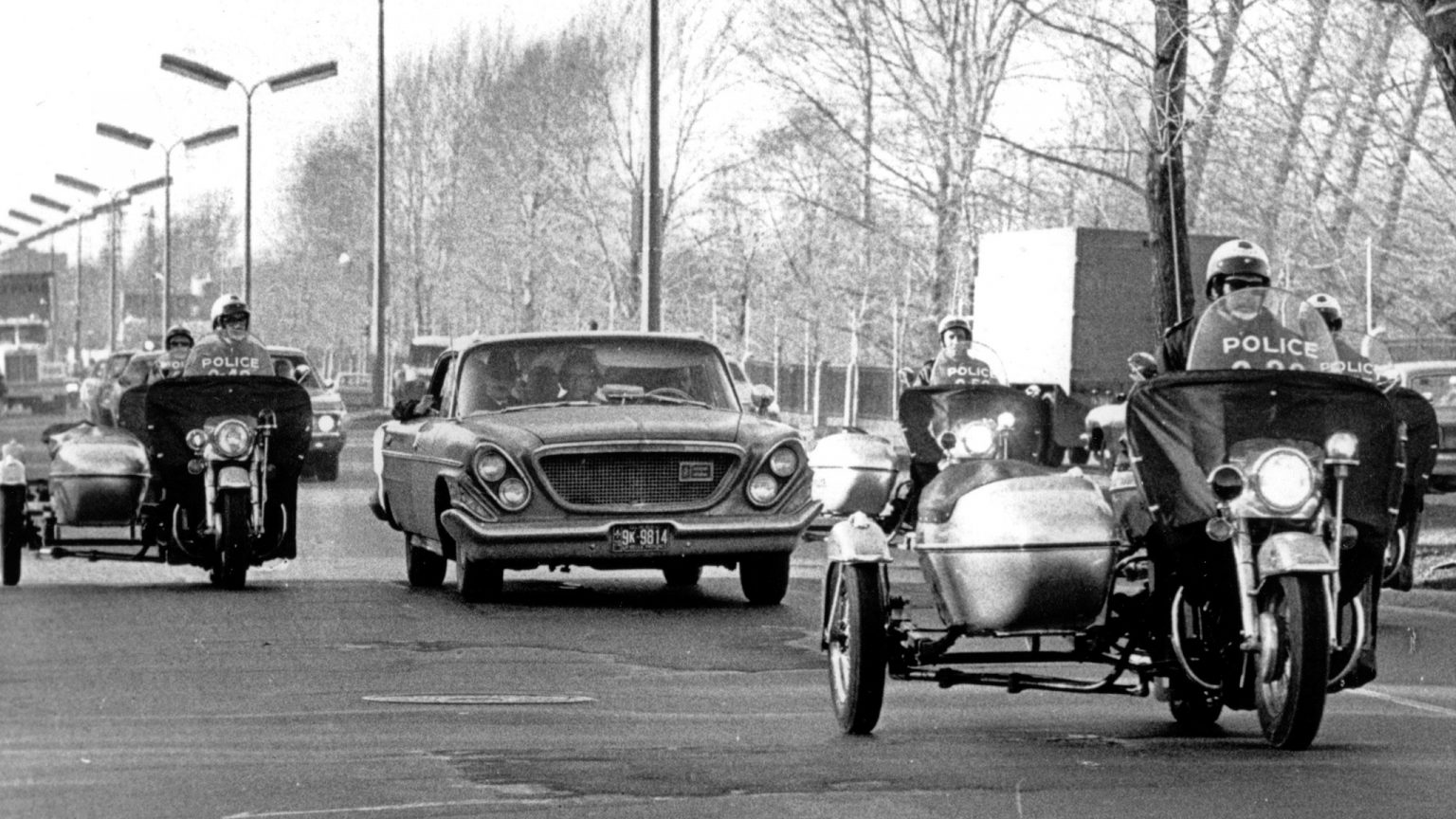 Front de libération du Québec - Archives - Lire ONF